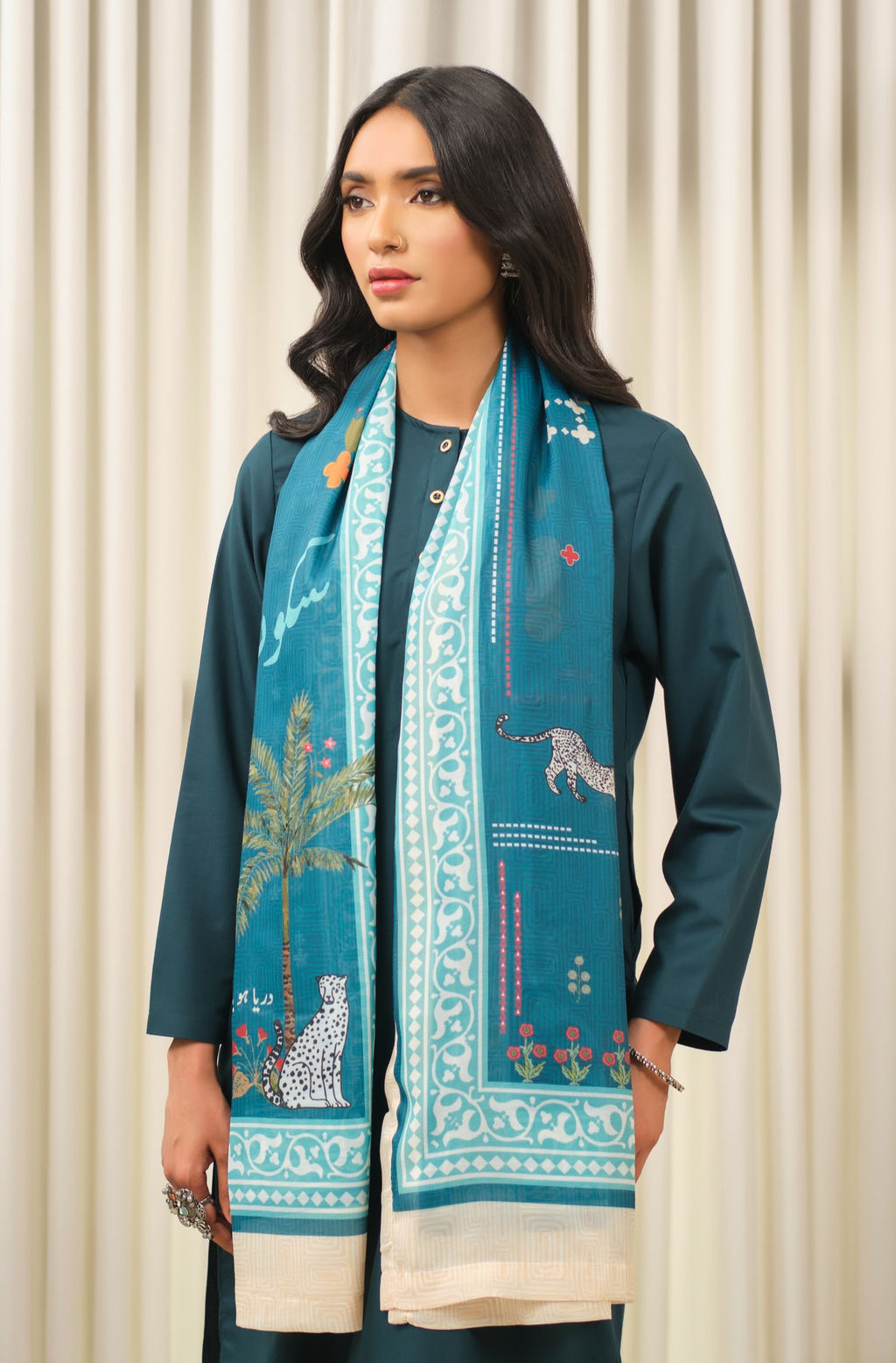 Zeest (Essence Of Life) - Shades of Sea Scarf – Manto UK