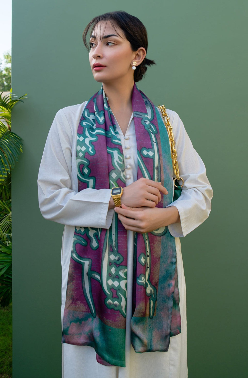 Husn (Beauty) - Shaded Purple Stole – Manto UK