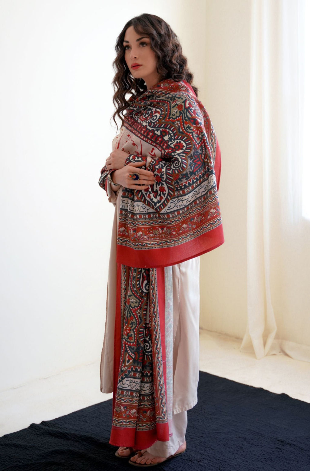 Talaash (Search/Quest) - Beige & Red Shawl – Manto UK