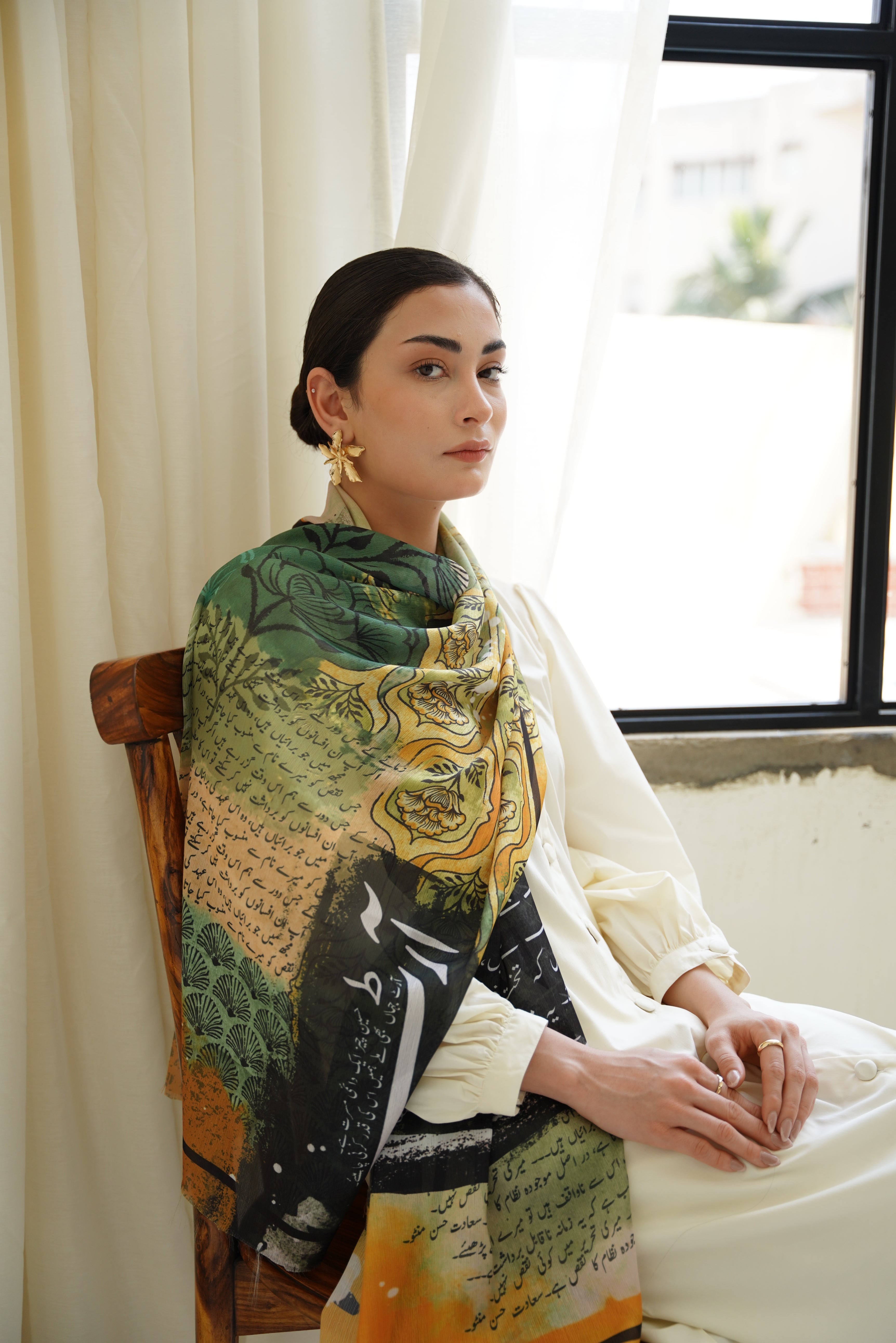 Tarz (Flair & Flourish) - Shaded Green & Orange Scarf – Manto UK